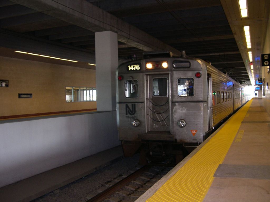 NJ Transit 1476 Leads A Southbound Train On The Northeast Corridor Line To Trenton, NJ